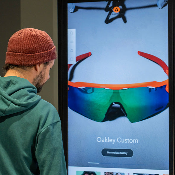 Oakley Smart Shopper | All4cycling Magazine