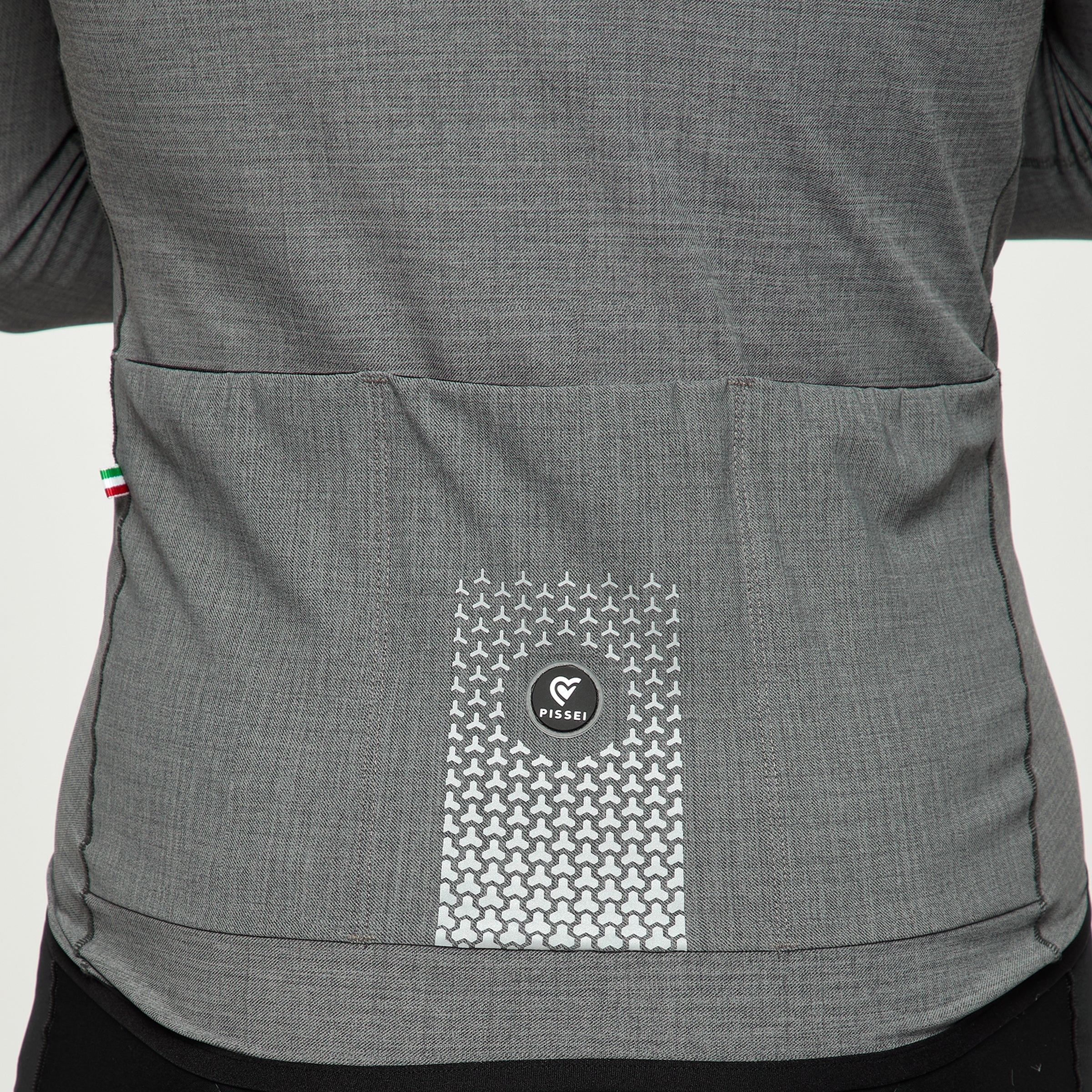 Pissei Primapelle: abbigliamento ciclismo leggero, tecnico e colorato | All4cycling